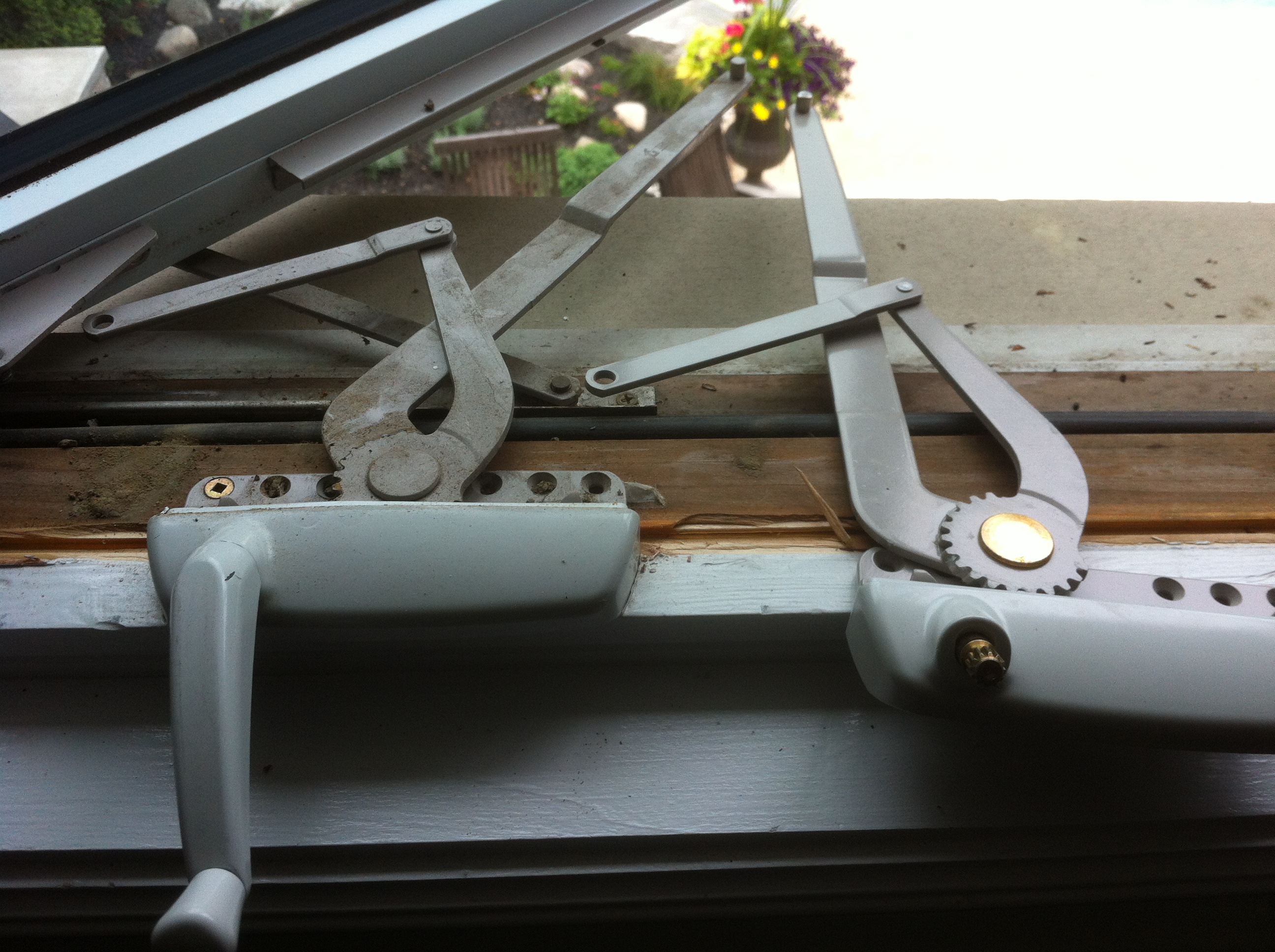 window operator replacement - Mr Cranky - Window Repairs window operator replacement - Mr Cranky - Window Repairs